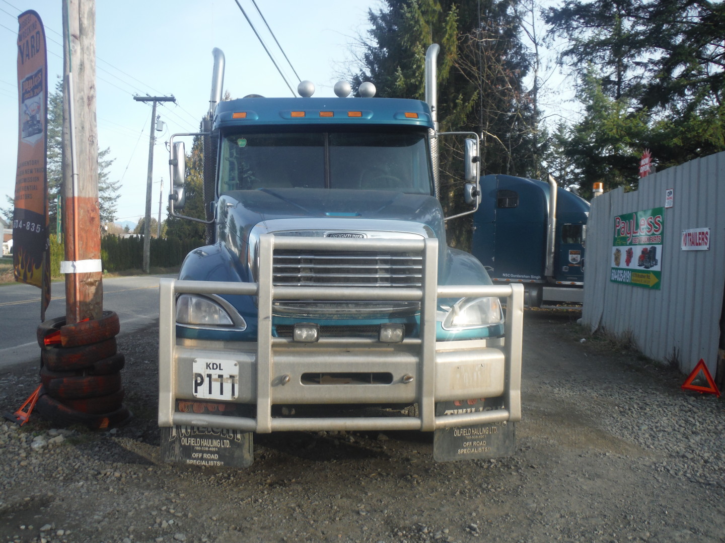 F153- 2006 Freightliner | Payless Truck Parts