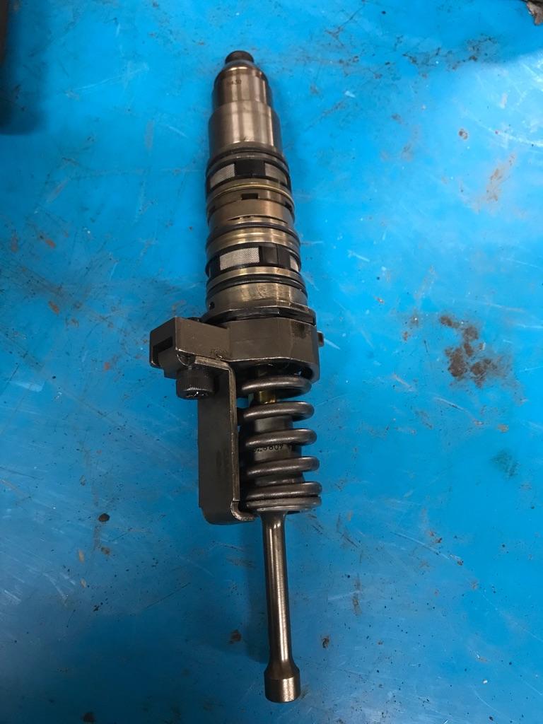 Cummins ISX Fuel Injector | Payless Truck Parts