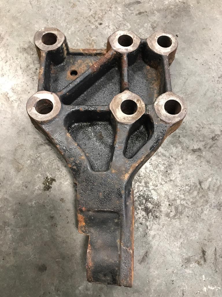 Cummins Engine Mounts | Payless Truck Parts