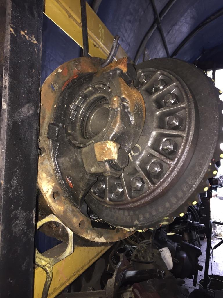 Eaton DS404 Differential Assembly (Front, Rear) | Payless Truck Parts