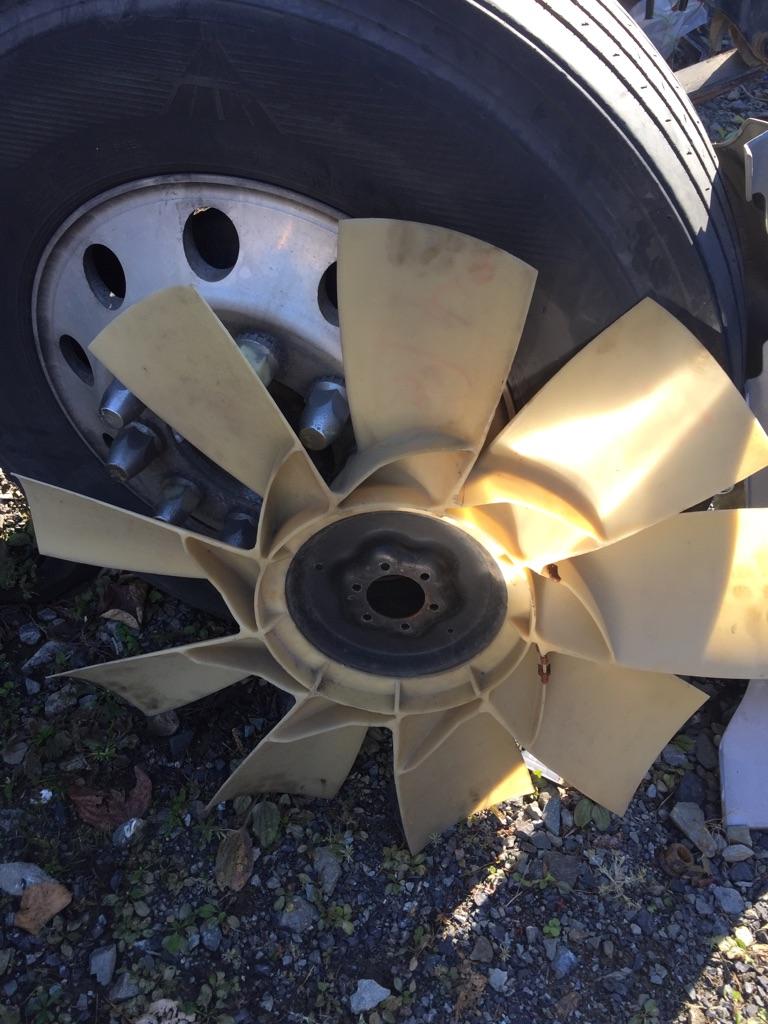 2013 Freightliner Cascadia Fan Blade | Payless Truck Parts