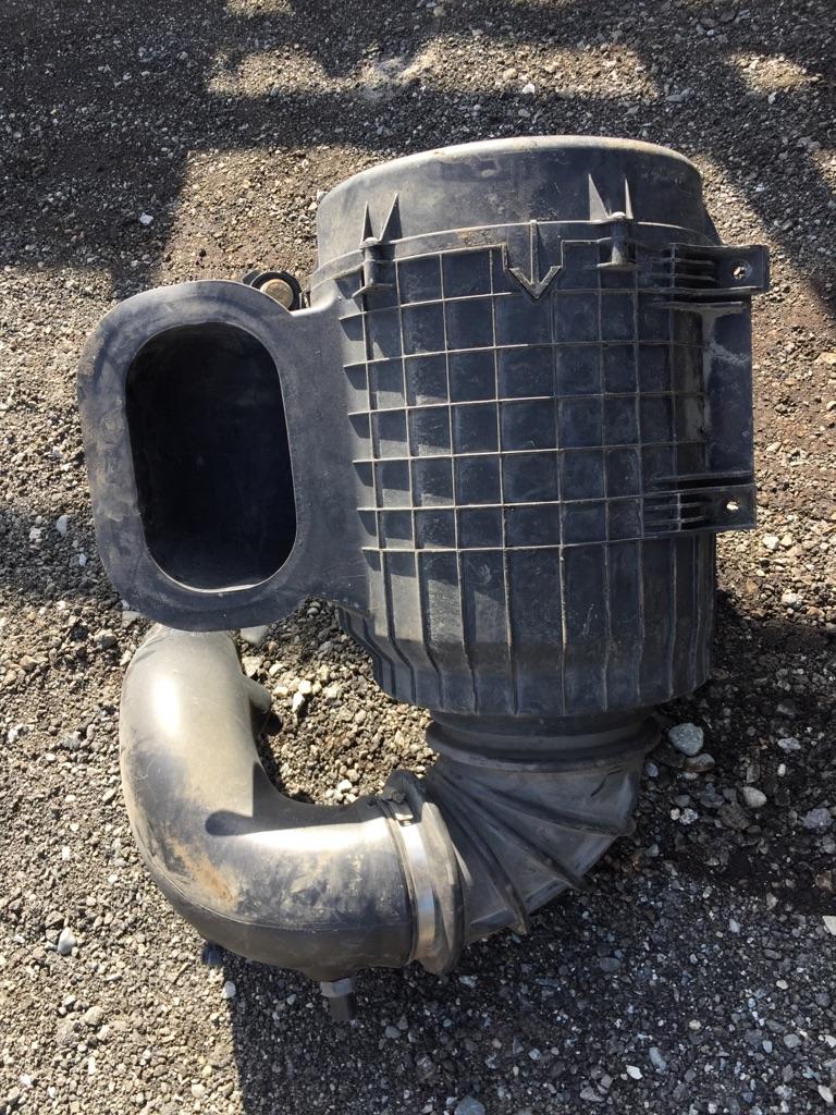 Volvo Air Cleaner | Payless Truck Parts