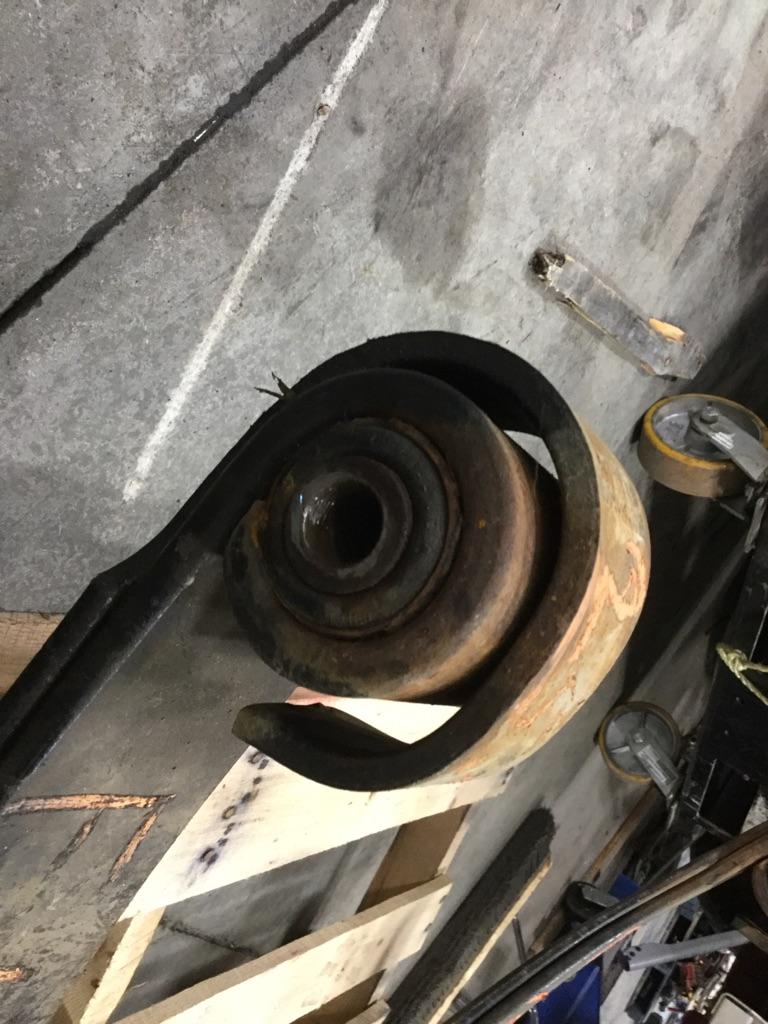 Freightliner Cascadia Suspension | Payless Truck Parts