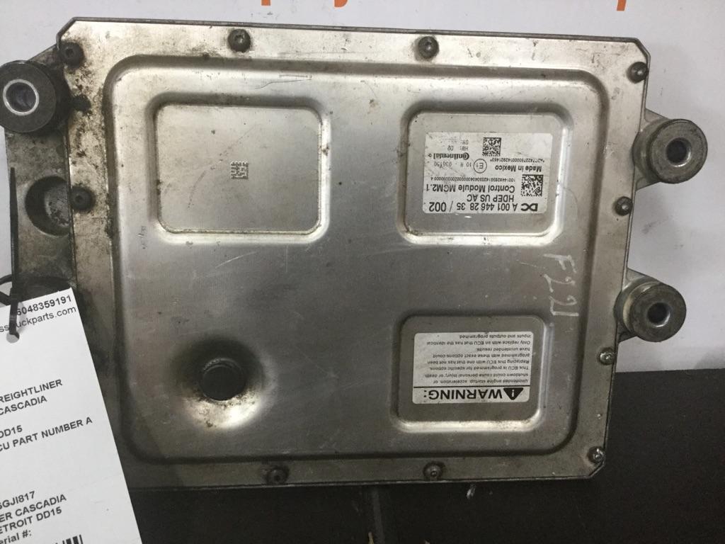 2015 Freightliner Cascadia MCM | Payless Truck Parts