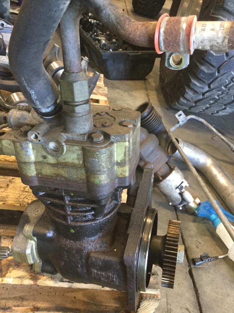 Detroit DD15 Air Compressor | Payless Truck Parts