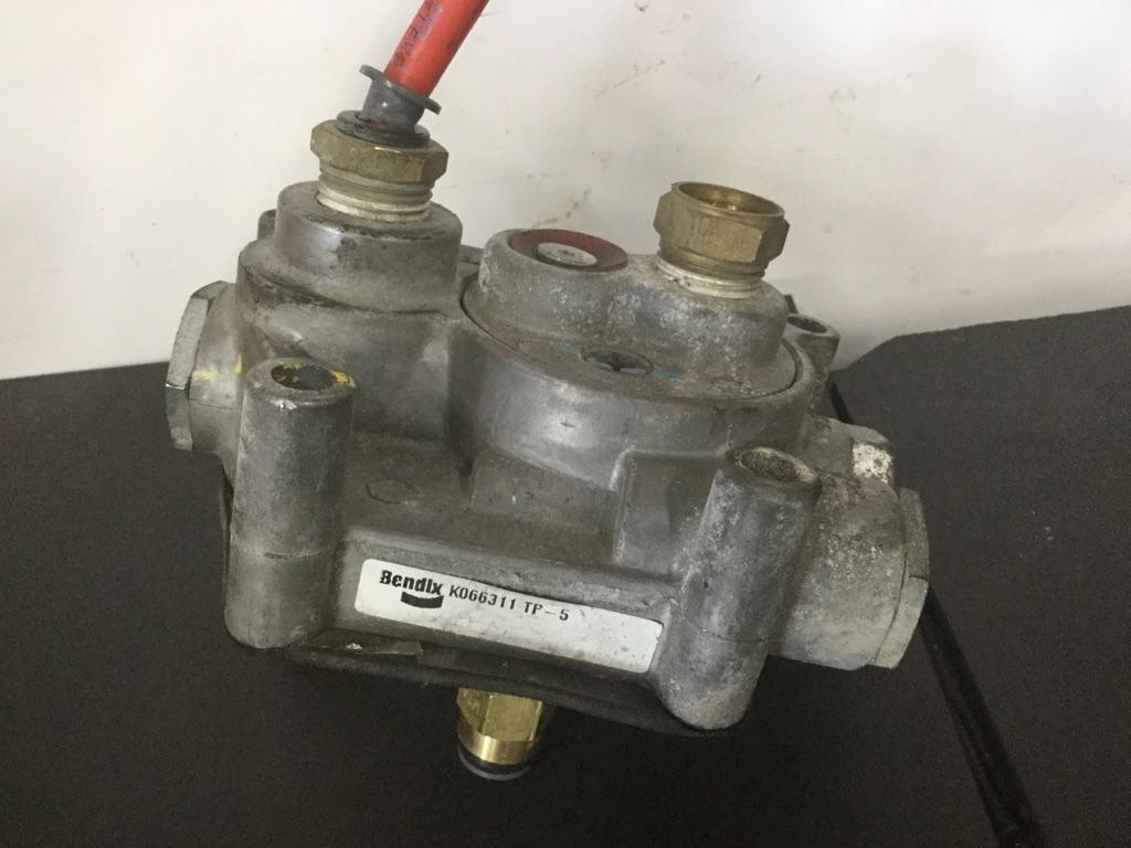 2018 Kenworth T680 Miscellaneous Parts | Payless Truck Parts