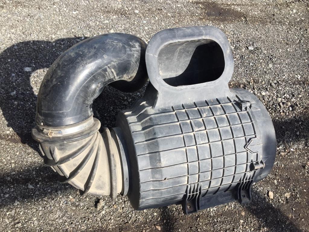Volvo Air Cleaner | Payless Truck Parts