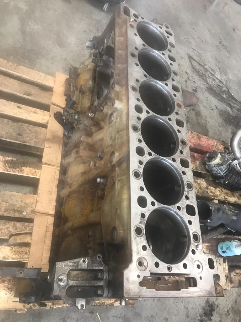 Detroit DD15 Cylinder Block | Payless Truck Parts
