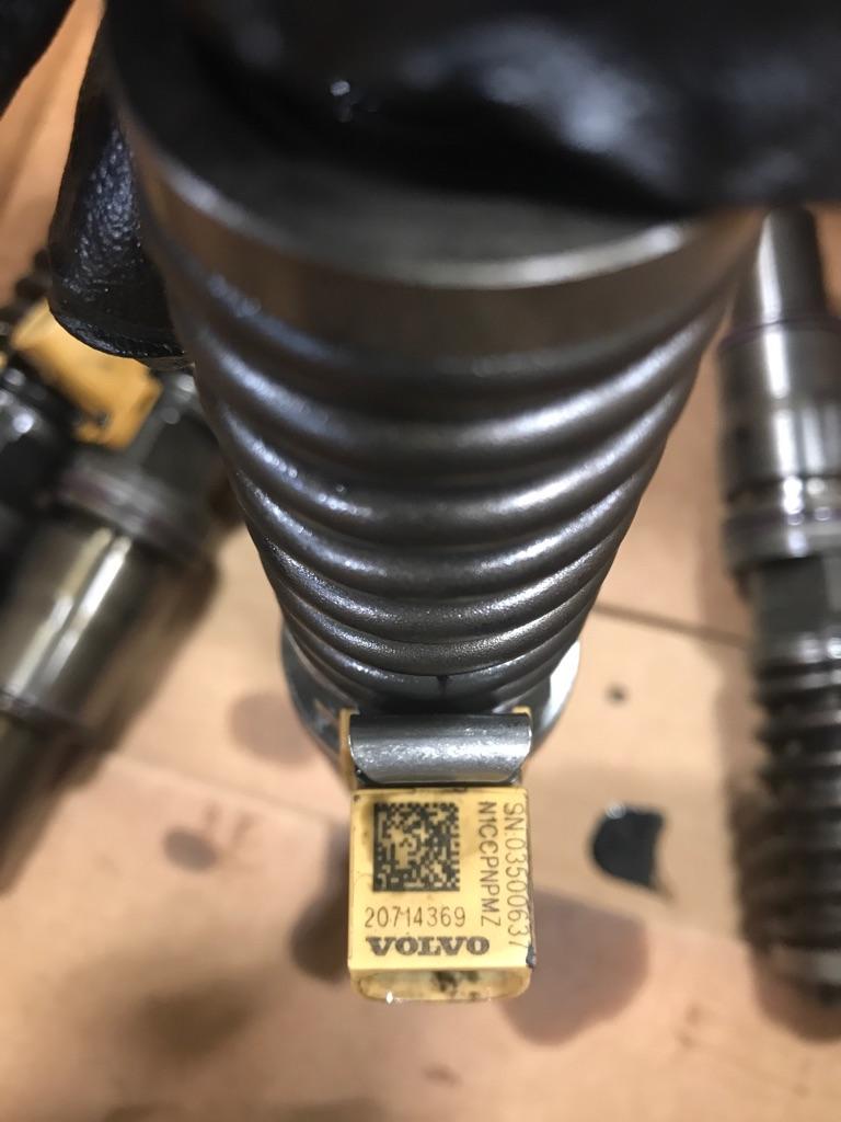 2007 Volvo D16 SCR Fuel Injector | Payless Truck Parts
