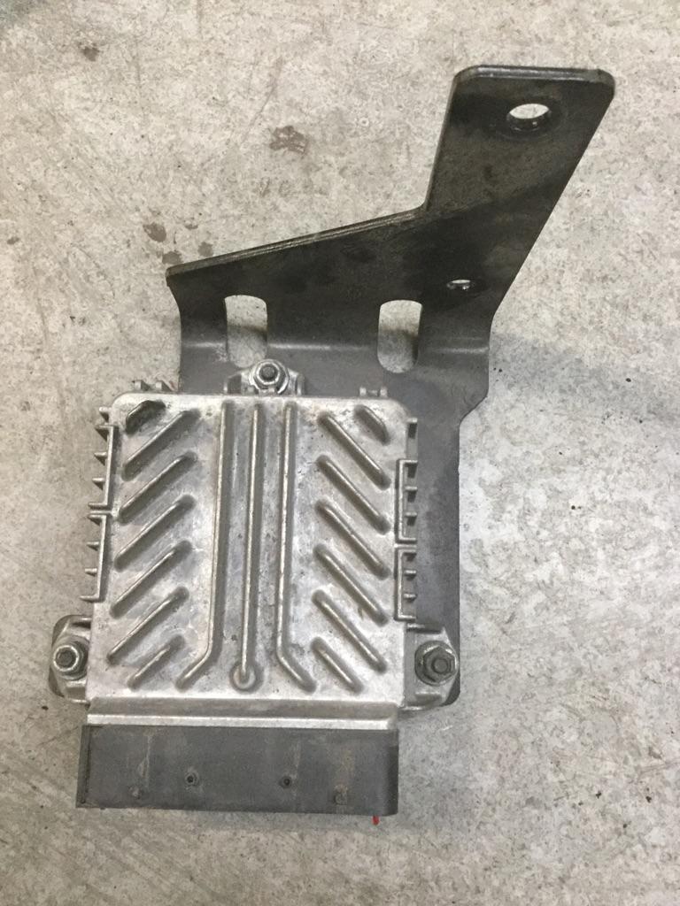 Engine Parts, Misc. | Payless Truck Parts