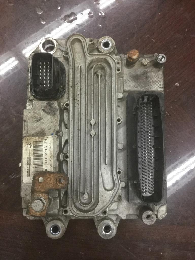 2013 Detroit Cascadia MCM | Payless Truck Parts