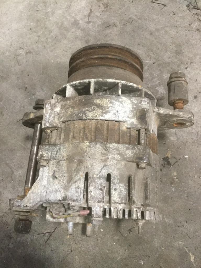 Leece-Neville Alternator | Payless Truck Parts