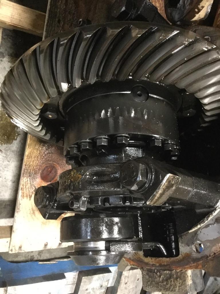 Rockwell Differential Assembly (Rear, Rear) | Payless Truck Parts