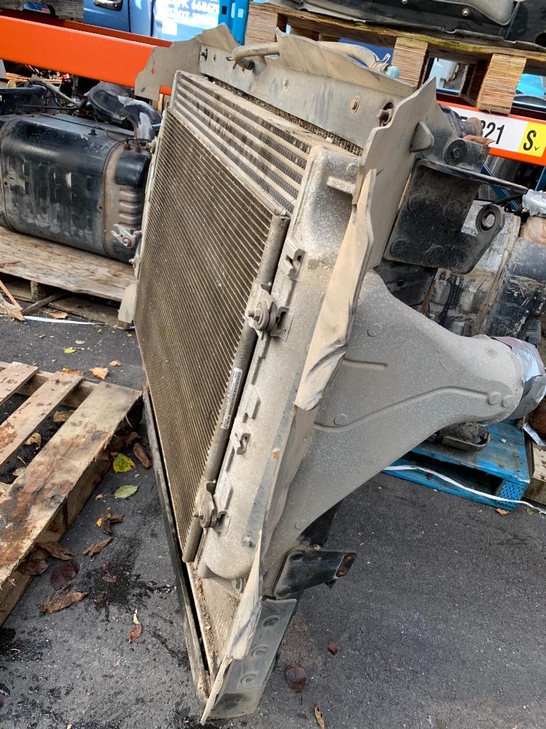 2016 Freightliner Cascadia Radiator | Payless Truck Parts