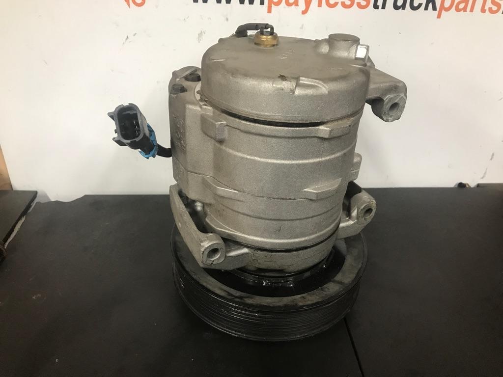 Detroit DD15 Air Conditioner Compressor | Payless Truck Parts