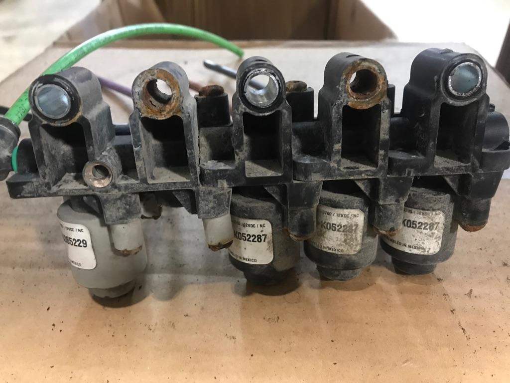 2015 Peterbilt 579 Miscellaneous Parts | Payless Truck Parts