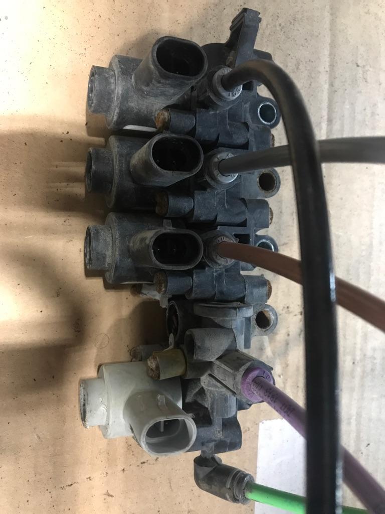 2015 Peterbilt 579 Miscellaneous Parts | Payless Truck Parts