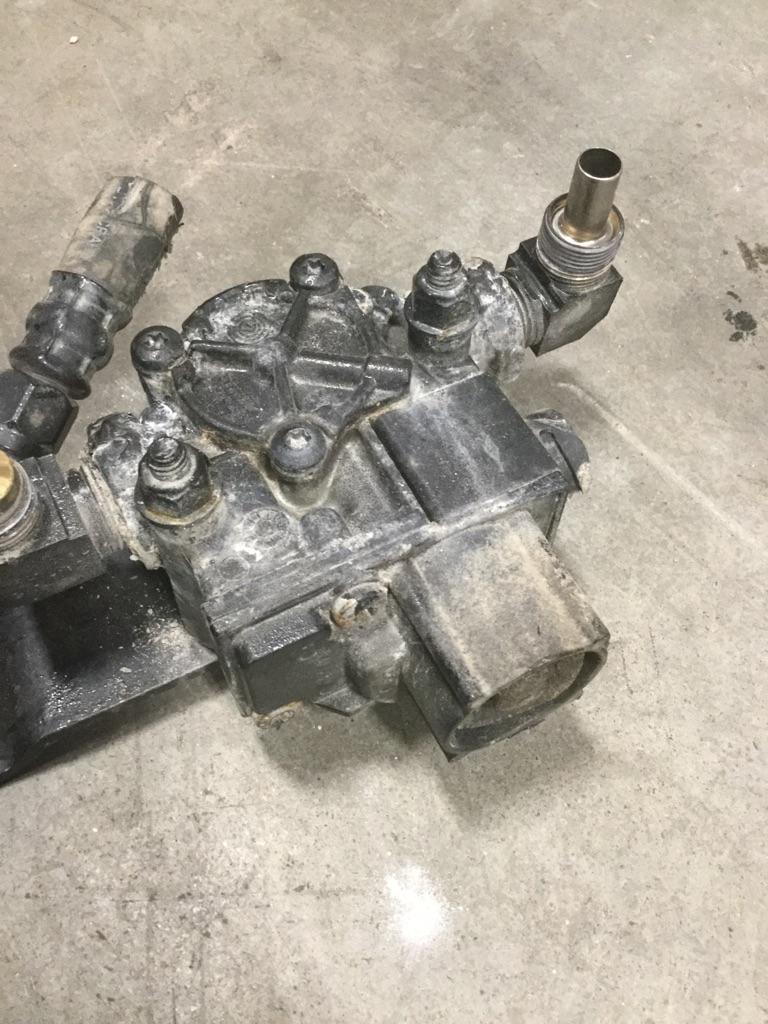 2015 Peterbilt 579 Miscellaneous Parts | Payless Truck Parts