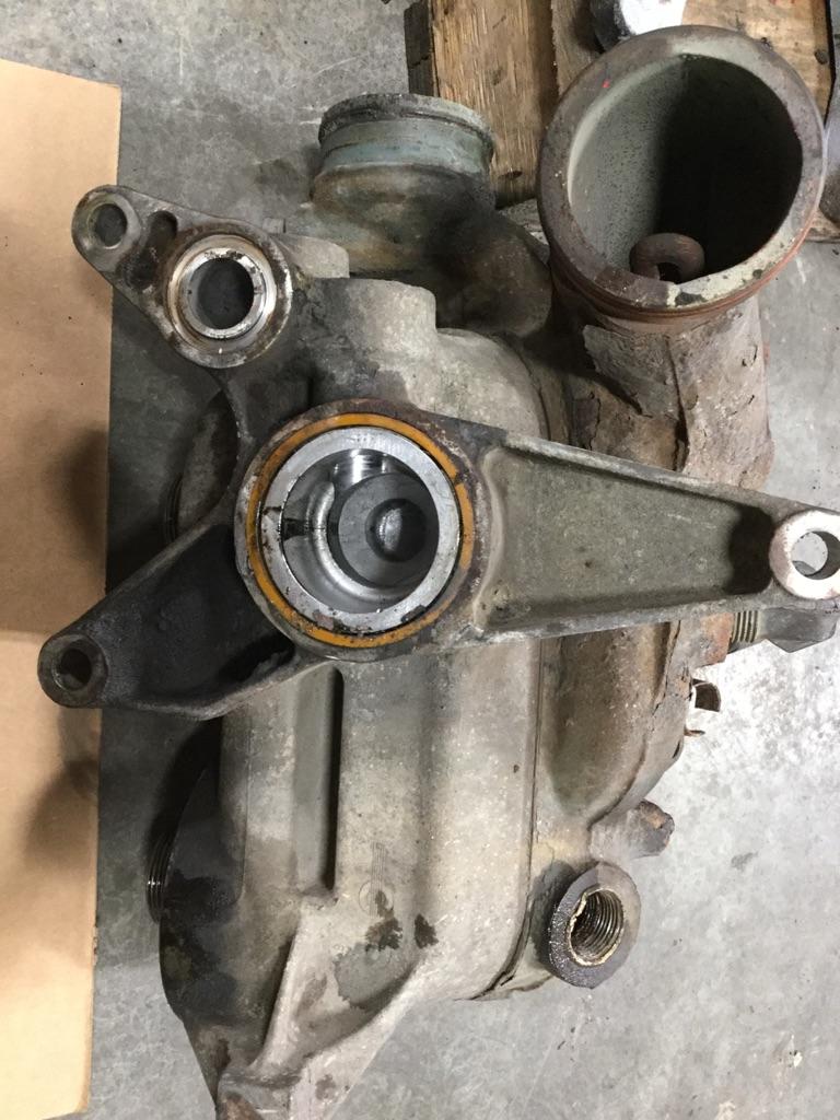 Detroit Series 60 12.7 DDEC IV Engine Oil Cooler | Payless Truck Parts