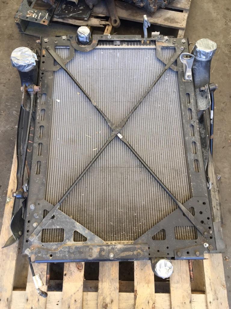 2016 Kenworth W900 Radiator | Payless Truck Parts