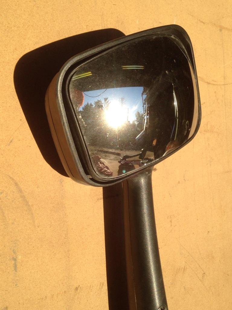 Freightliner Mirror (Side View) | Payless Truck Parts