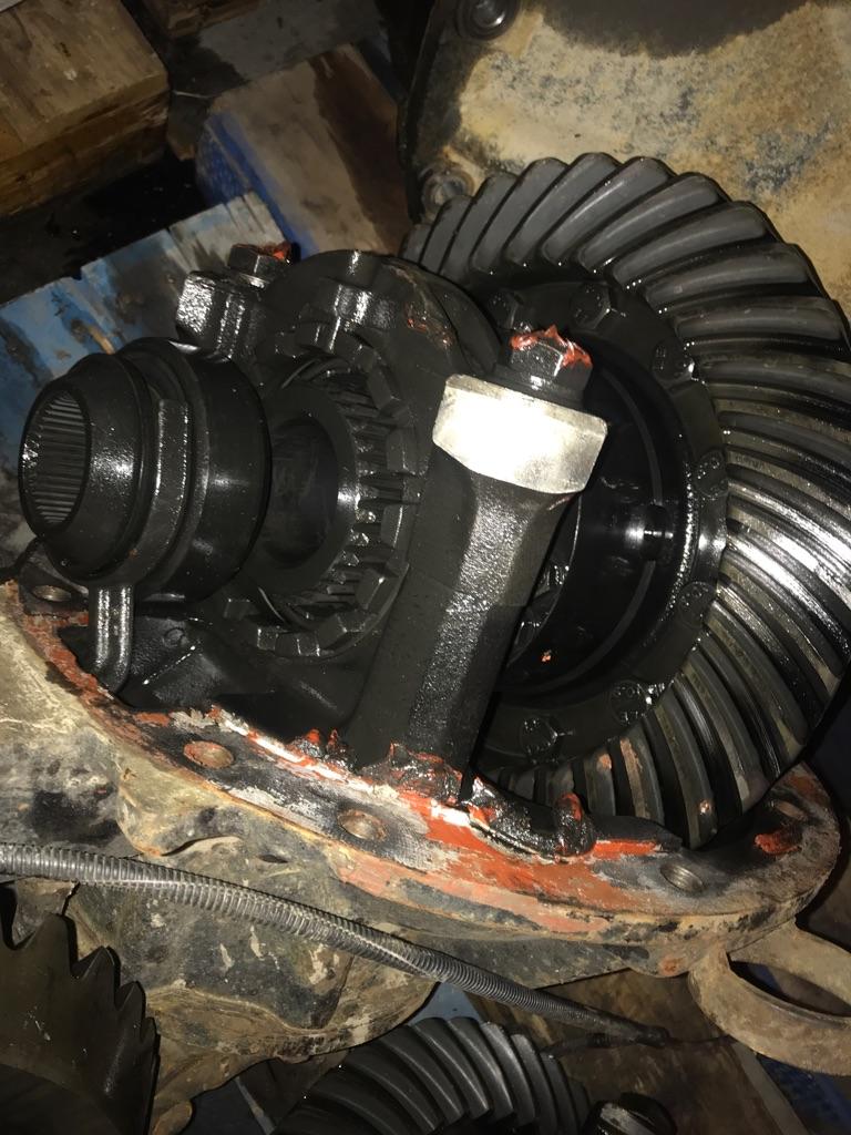 Rockwell Differential Assembly (Rear, Rear) | Payless Truck Parts