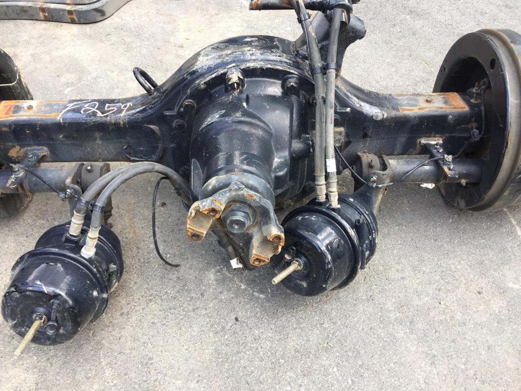 2018 Freightliner Cascadia Axle Assembly Housing | Payless Truck Parts