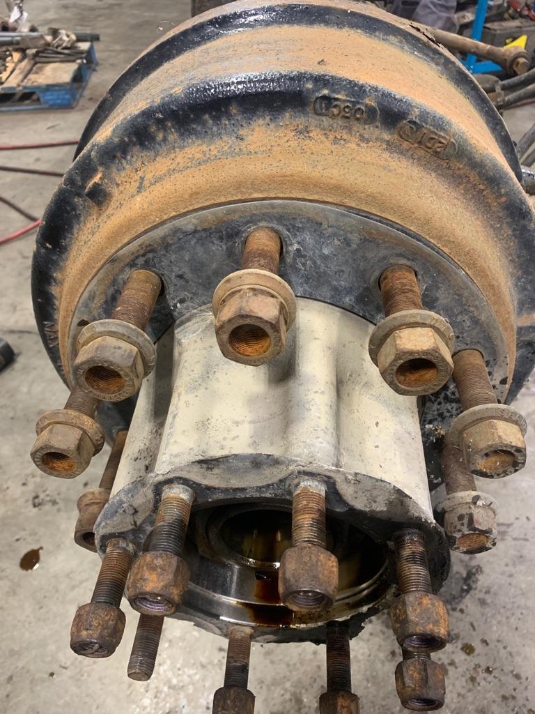 2013 Peterbilt 388 Axle Assembly, Rear | Payless Truck Parts