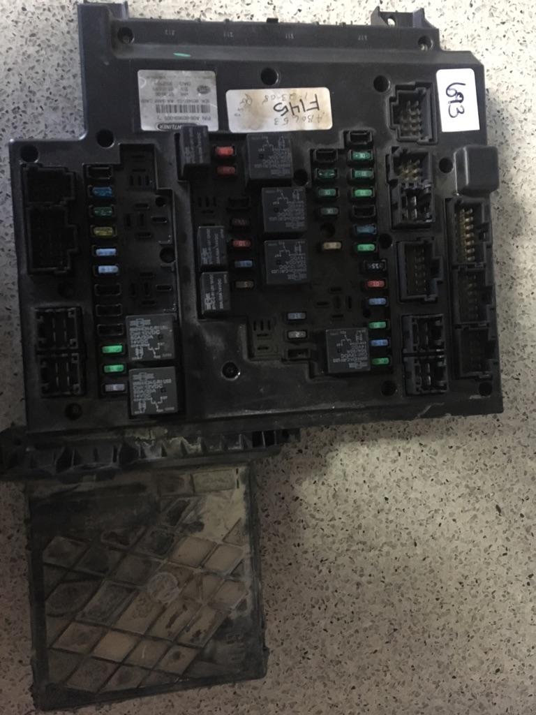 2008 Freightliner Cascadia Electronic Chassis Control Modules | Payless ...