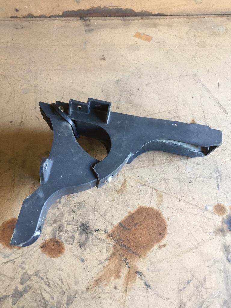 Brackets, Misc. | Payless Truck Parts