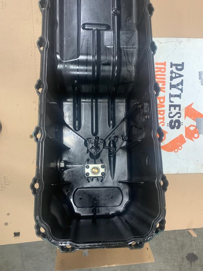 Volvo D13 SCR Oil Pan | Payless Truck Parts
