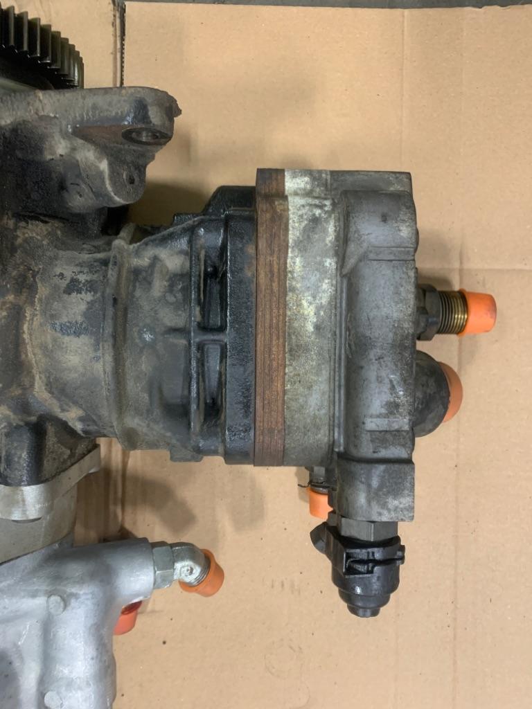 Detroit DD15 Air Compressor | Payless Truck Parts