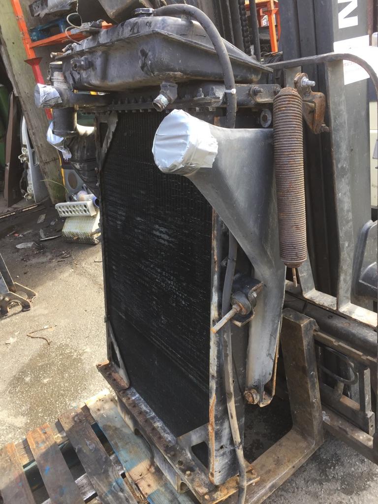 2007 Kenworth W900 Radiator | Payless Truck Parts