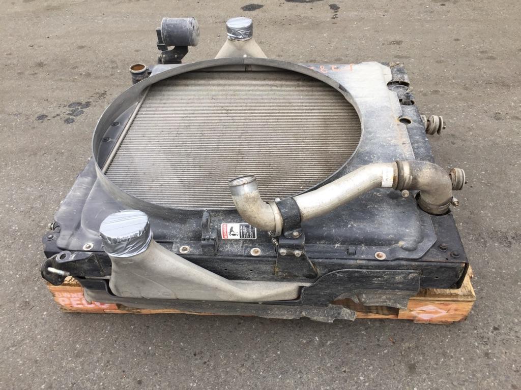 2017 Freightliner Cascadia Radiator | Payless Truck Parts