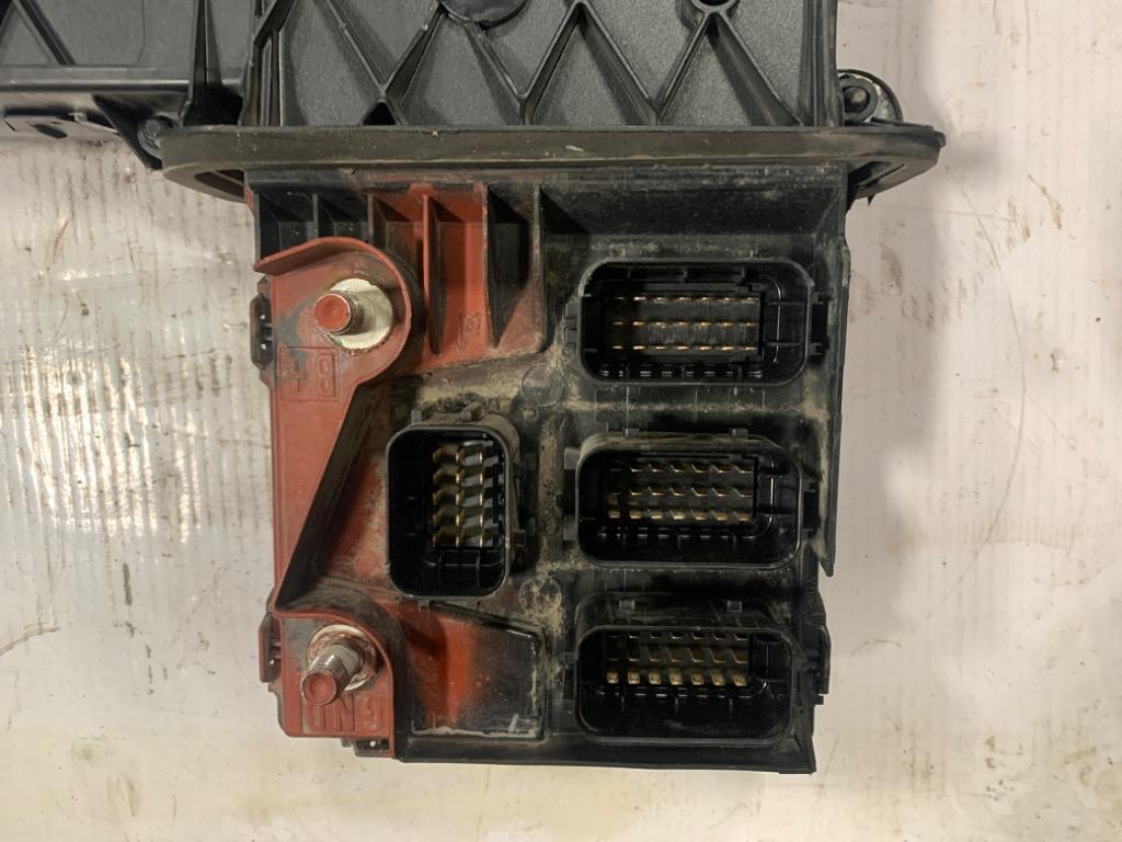 Electronic Chassis Control Modules | Payless Truck Parts