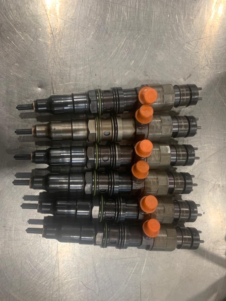 Detroit DD15 Fuel Injector | Payless Truck Parts