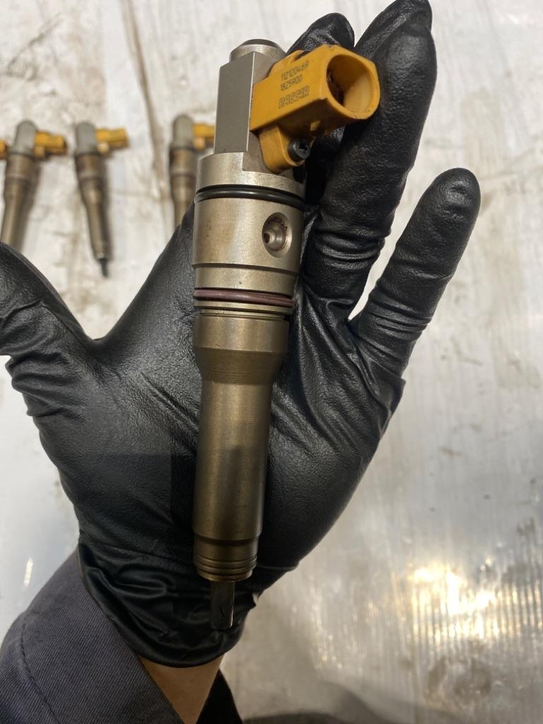 Paccar MX-13 Fuel Injector | Payless Truck Parts