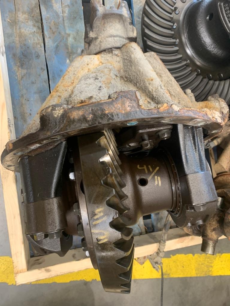 Eaton Differential Assembly (Rear, Rear) | Payless Truck Parts