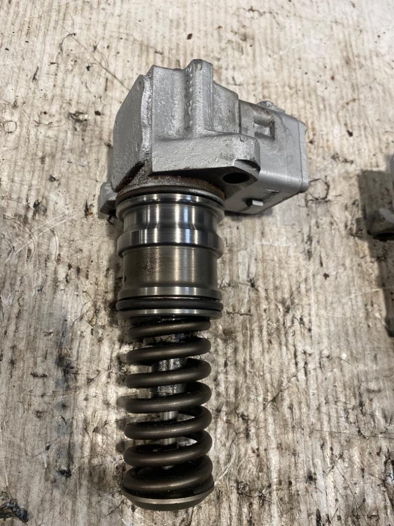 2007 Mack MP8 Fuel Injector | Payless Truck Parts