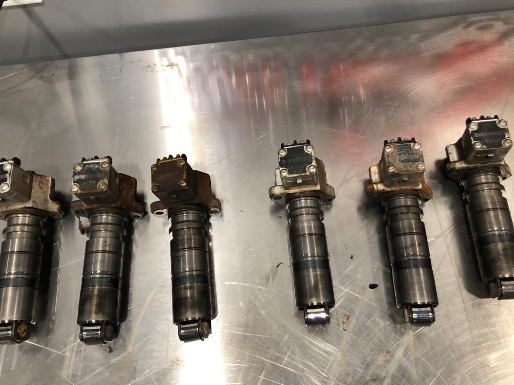 Mercedes MBE4000 Fuel Injector | Payless Truck Parts