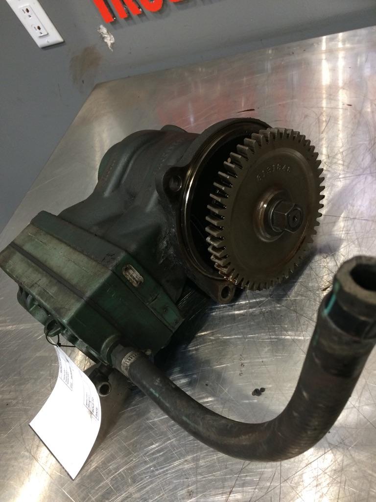 Volvo D13 SCR Air Compressor | Payless Truck Parts