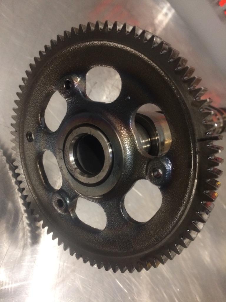 Detroit DD15 Camshaft | Payless Truck Parts