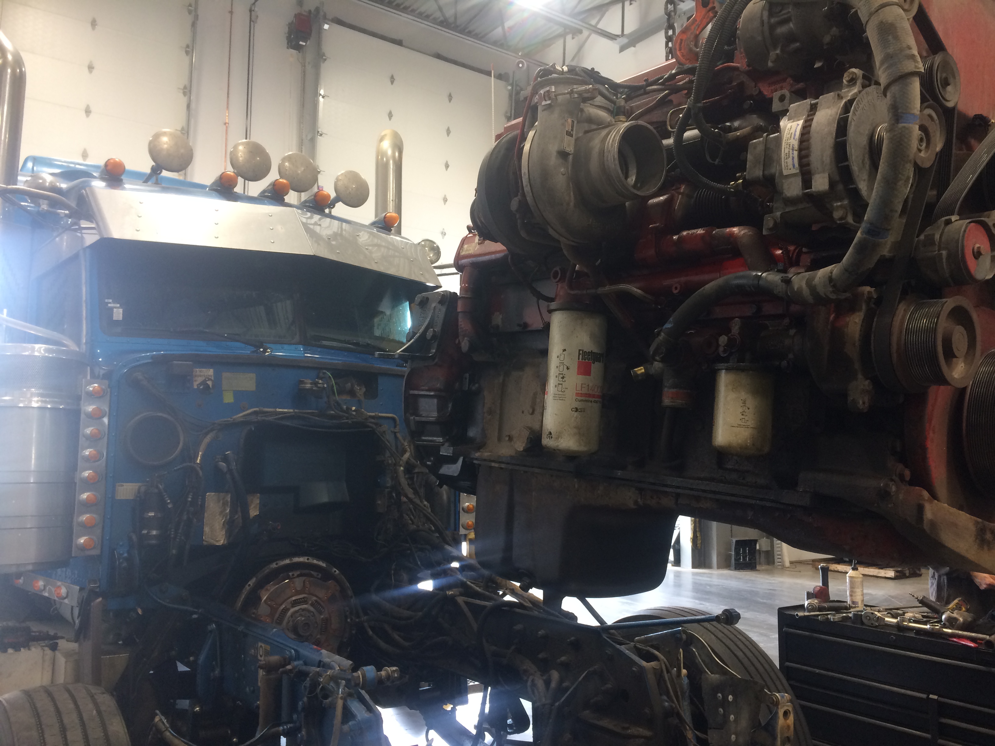 2010 Peterbilt : Replaced CUMMINS ISX CM871 Engine | Payless Truck Parts