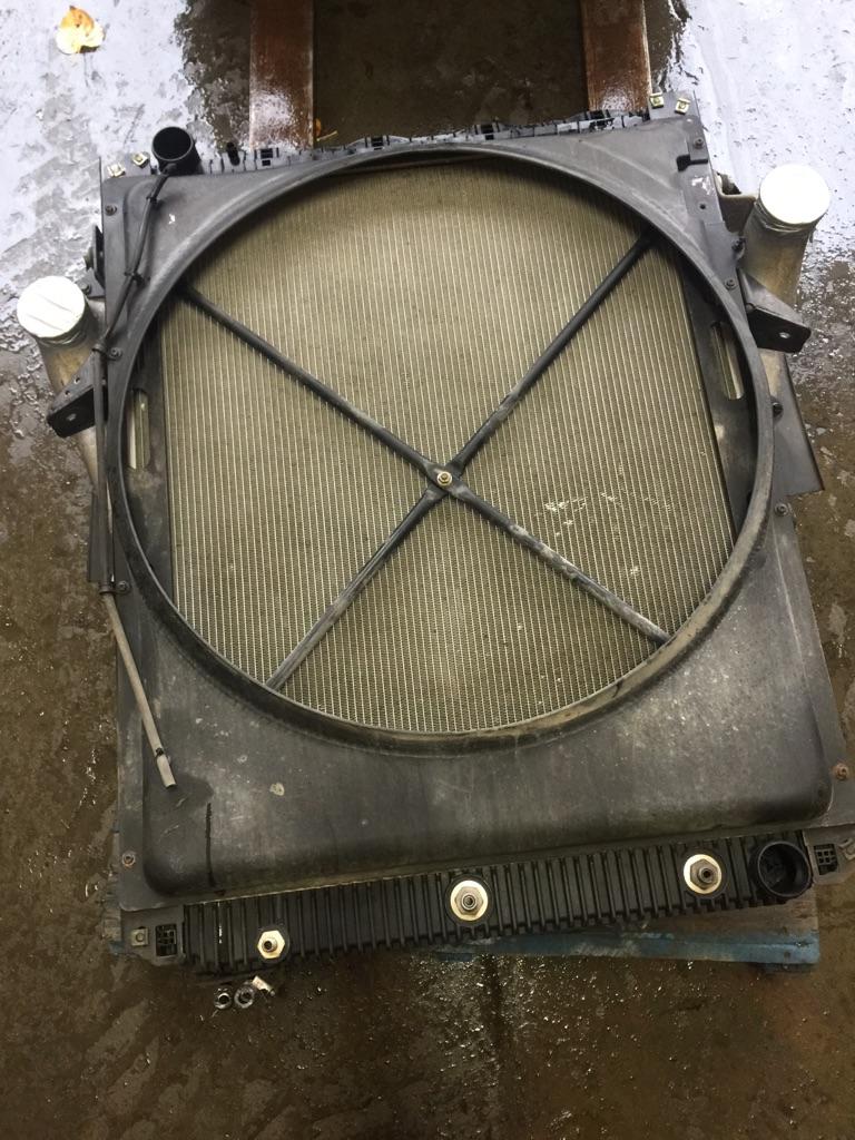 2016 Volvo Vnl670 Radiator | Payless Truck Parts