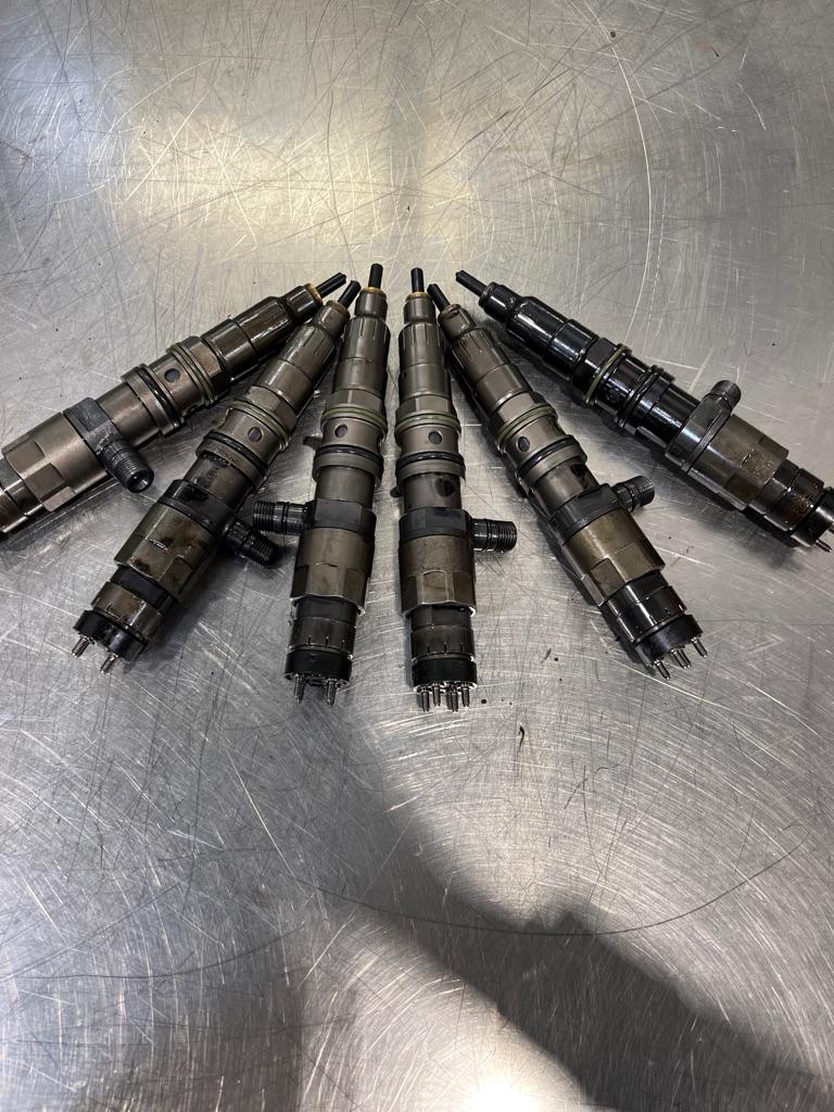 2012 Detroit DD15 Fuel Injector | Payless Truck Parts