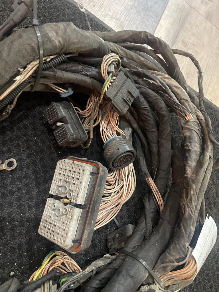 2011 Volvo Vnl Engine Wiring Harness | Payless Truck Parts