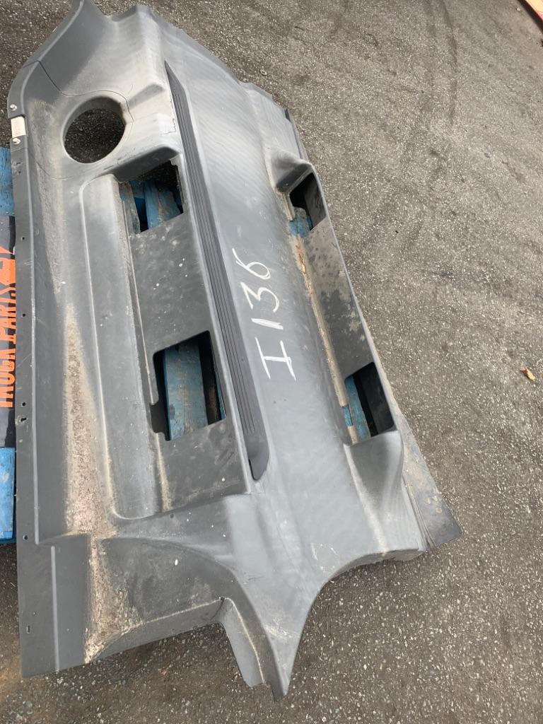 2014 International Prostar Side Fairing | Payless Truck Parts