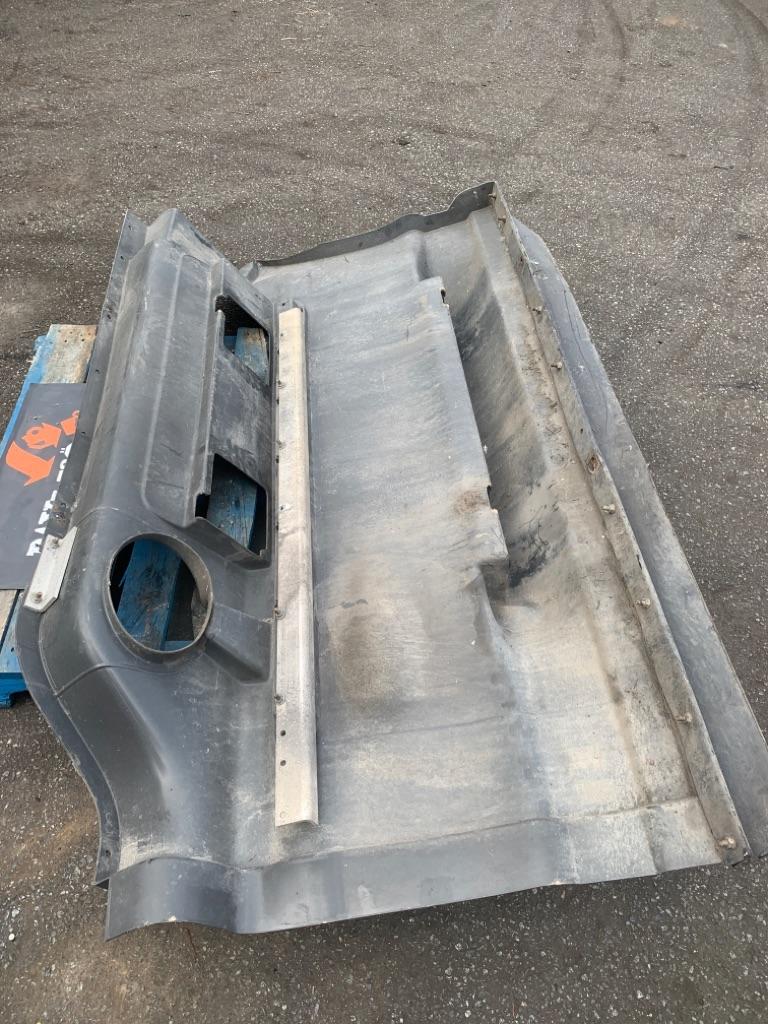 2014 International Prostar Side Fairing | Payless Truck Parts