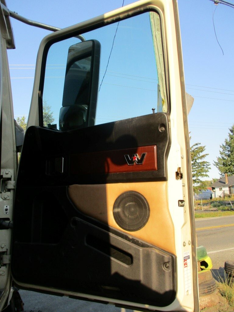 W167 - 2021 Western Star 5700XE | Payless Truck Parts