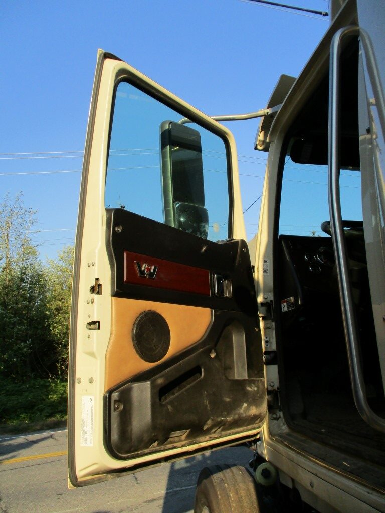 W167 - 2021 Western Star 5700XE | Payless Truck Parts